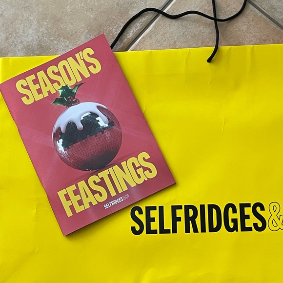 Selfridges | Other | Selfridges Co Holiday Edition 222 London England ...